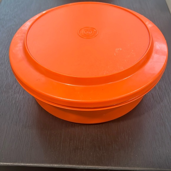 Tupperware | Dining | Orange Vintage Tupperware Seal And Serve | Poshmark